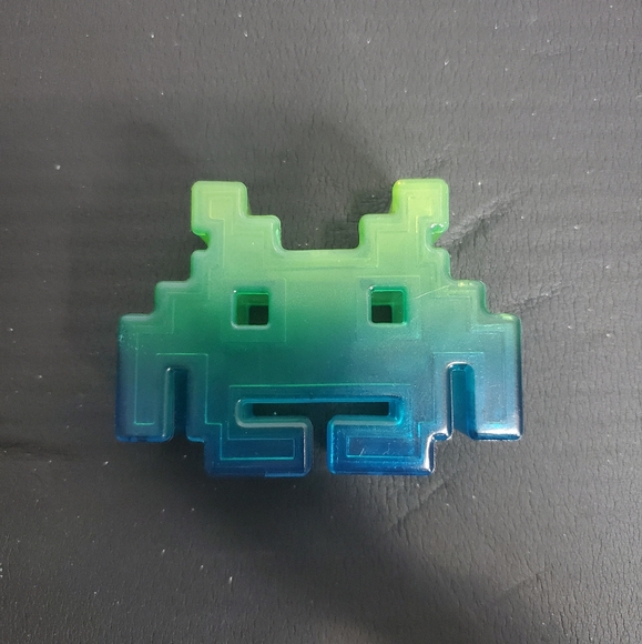 Taito | Other | Space Invaders Taito Mini Blue Green Loot Crate Alien ...